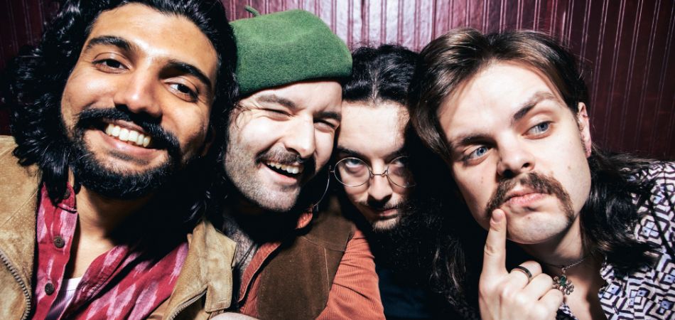 Bonk! deliver striking debut EP ‘The Act of Doing It’ – EARMILK