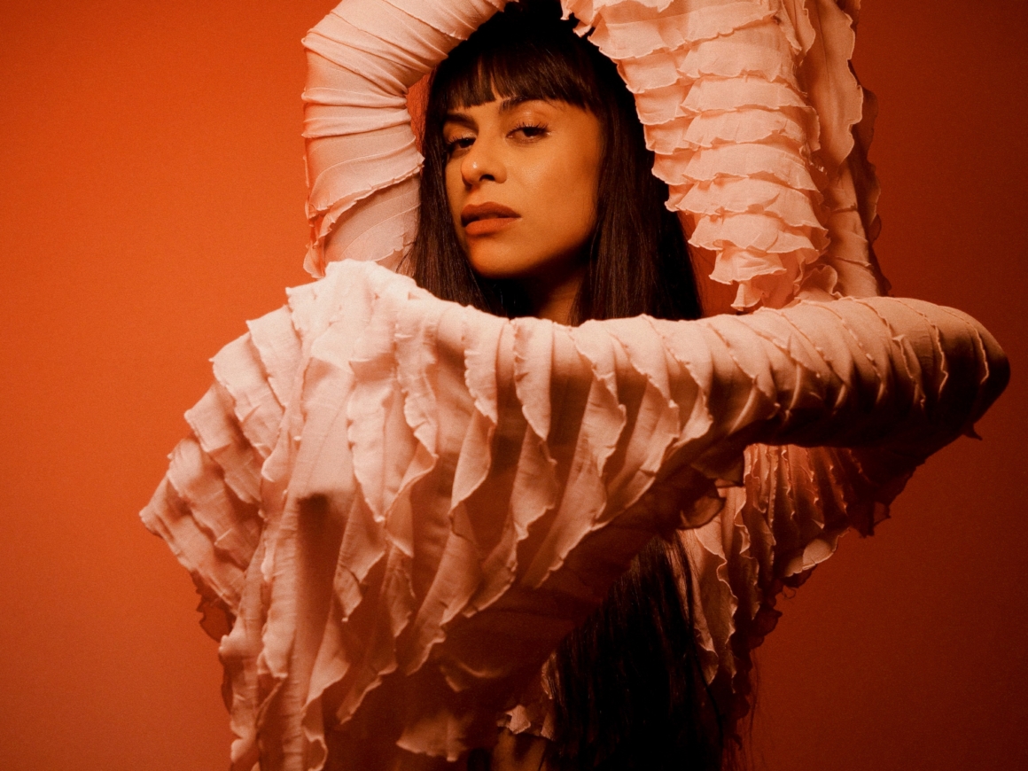 Dublin-based band milk. share what it’s like to be “In LA” - EARMILK