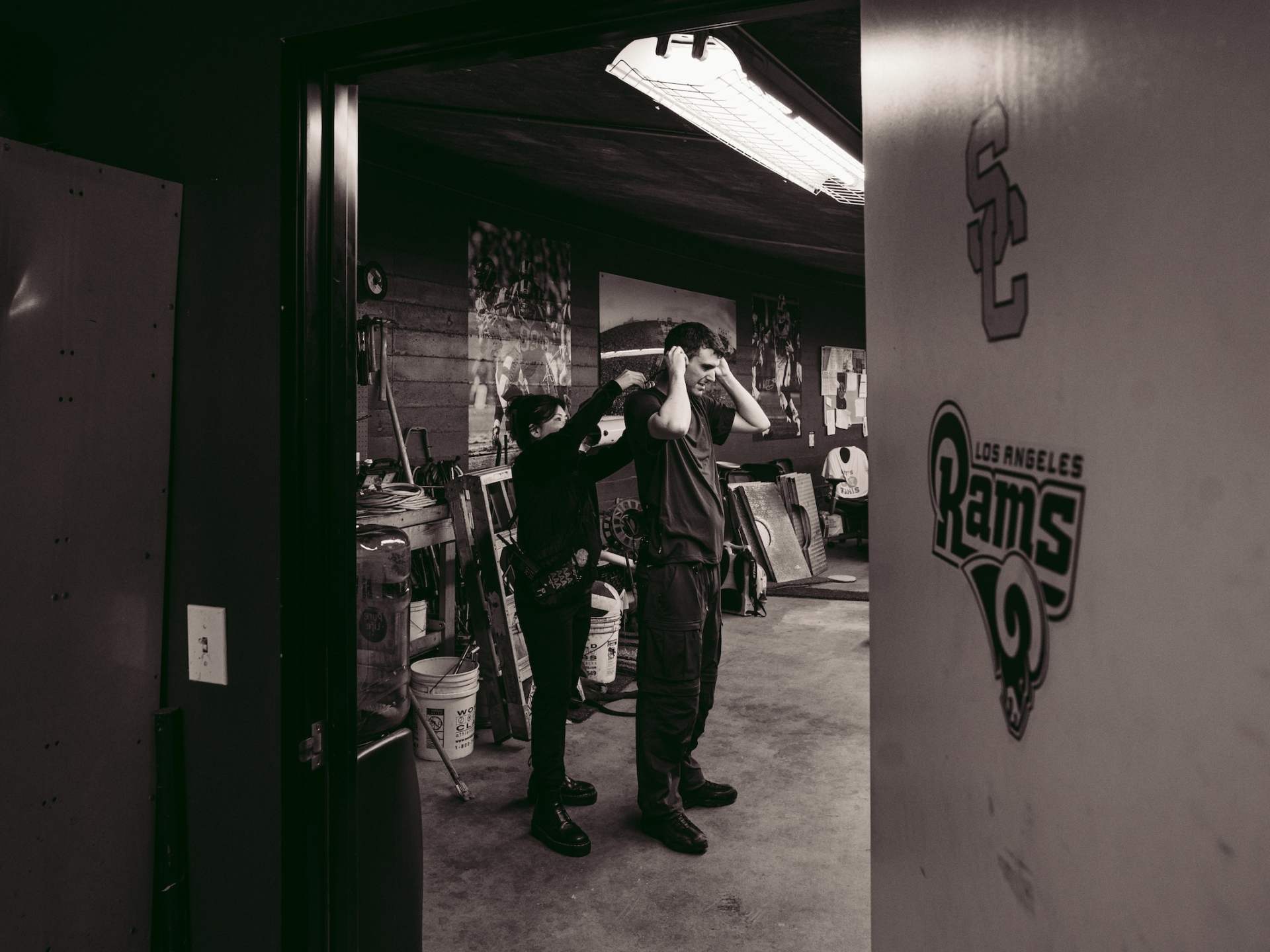 Fred Again.. delivers a stunning sold-out stadium debut in LA at the ...