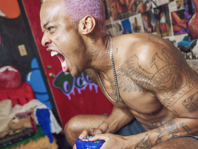 The Weeknd - "The Knowing" [Official Video] - EARMILK