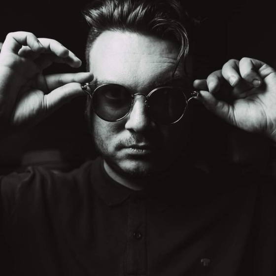 Boyan and Nic Hanson give us that special “Something” – EARMILK