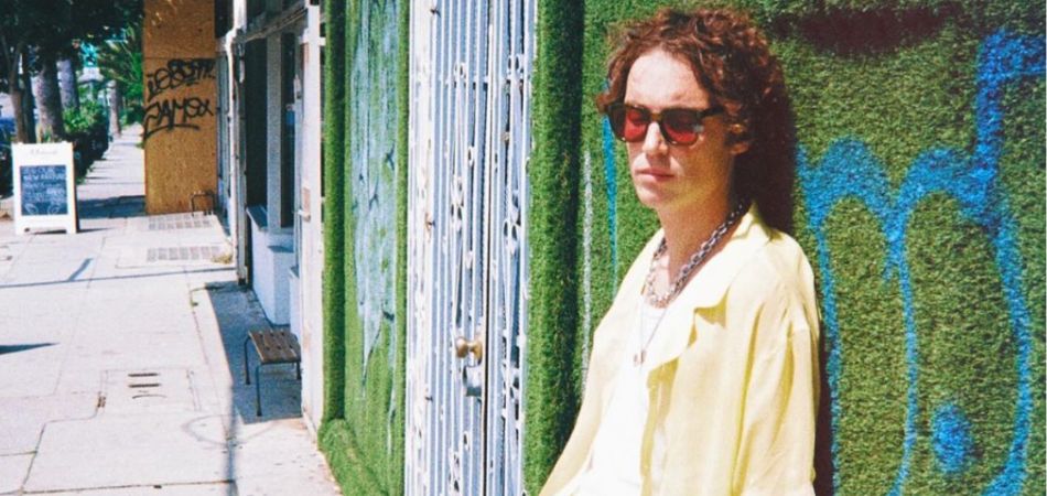 Justin Acee’s NIGHTIES drops reflective track ‘Tired (Invisible)’ – EARMILK