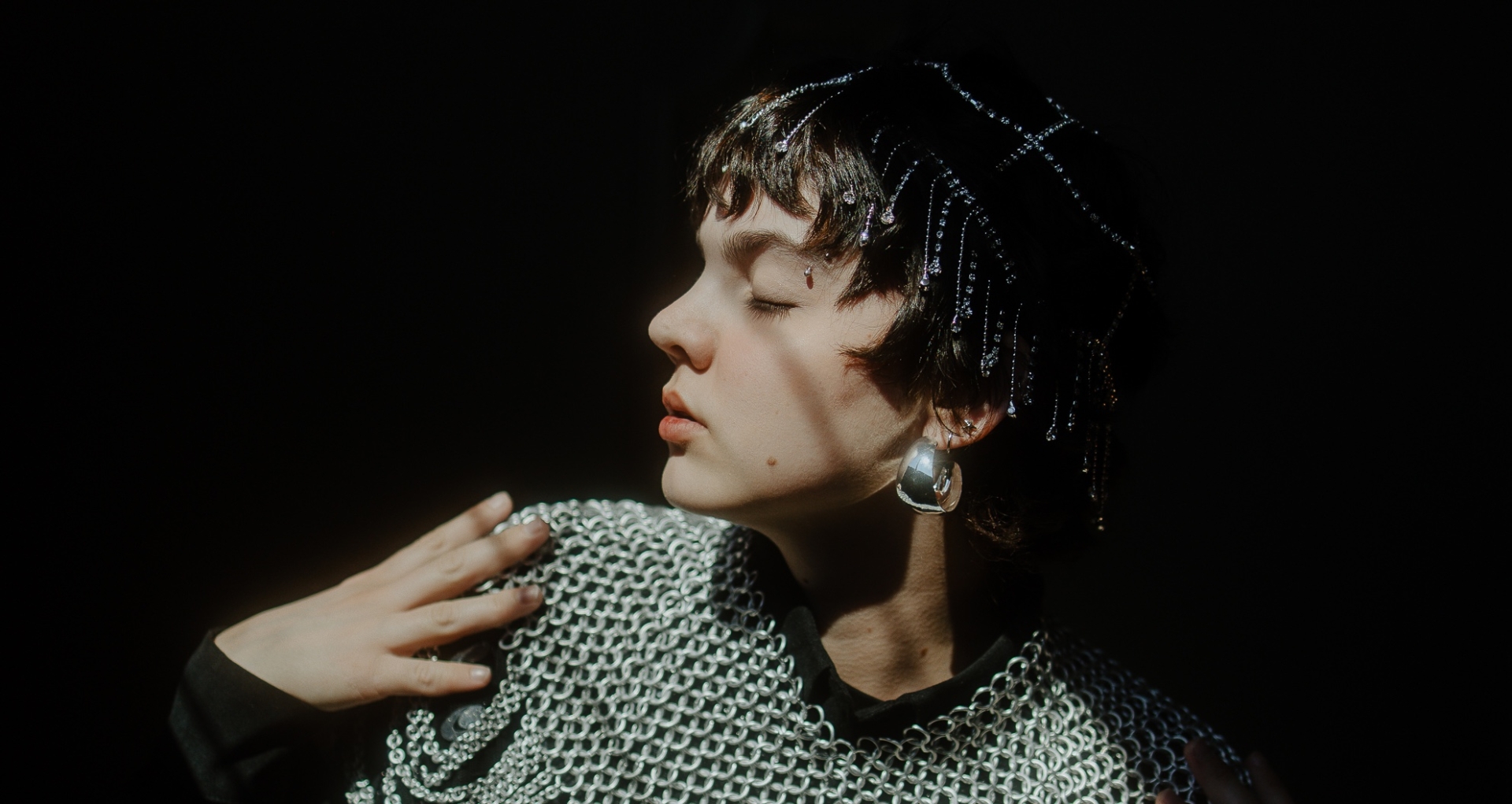 Madilyn Mei is inspired by bards for her latest single “Never the Muse ...