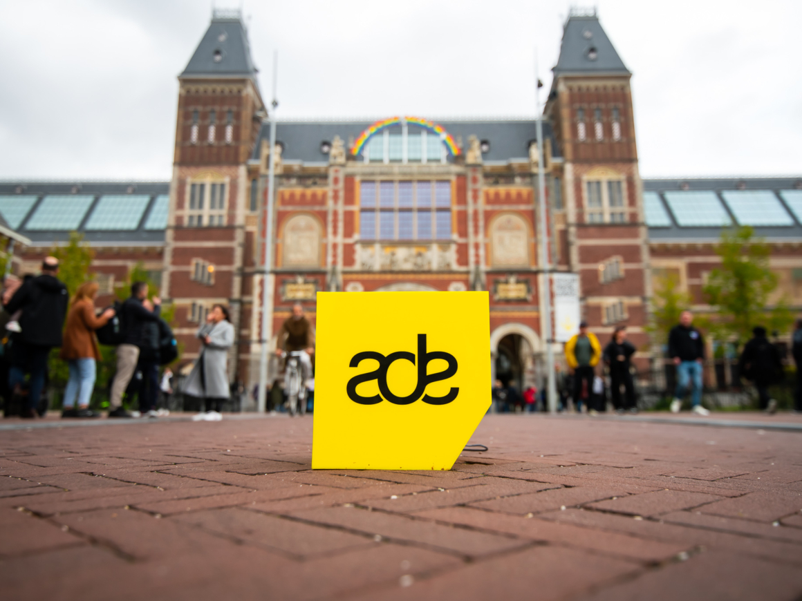 Georgia Starnes emerges as an unforgettable new voice – EARMILK