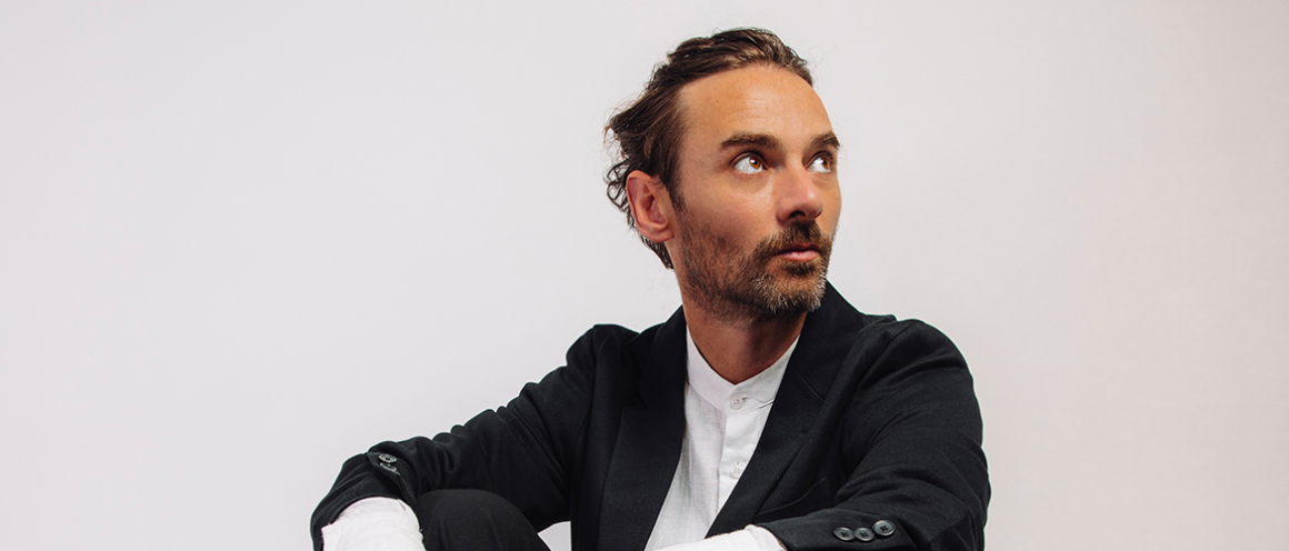 Roscius blends organic and electronic instrumentation in stunning new ...