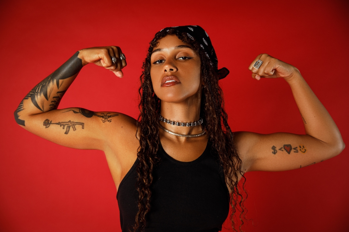 ROZET talks new single “Eat,” their upcoming EP, and overcoming doubts ...