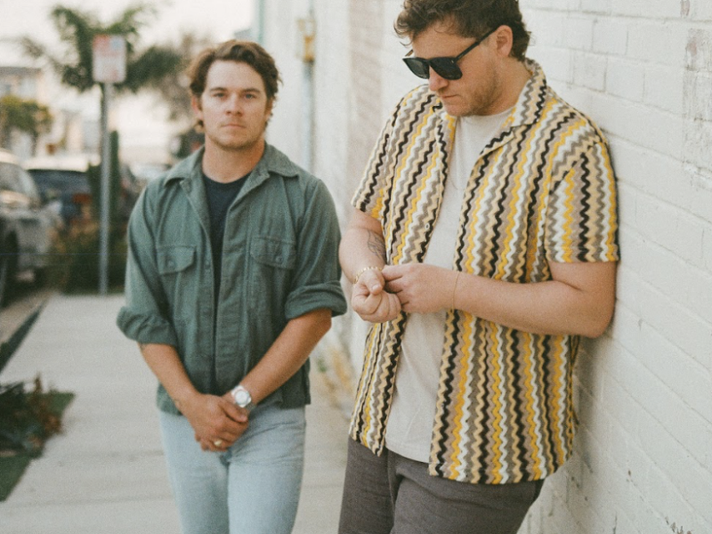 Teen Daze – “Let’s Groove” – EARMILK