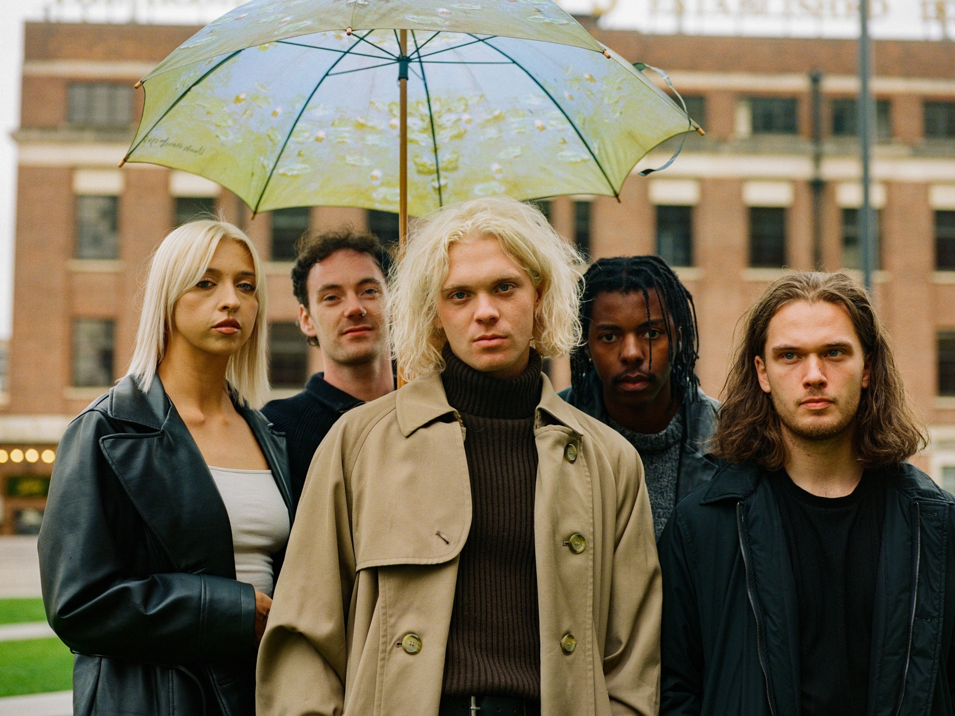 Le Big Zero shares wild yet thoughtful visuals for “How Very” from EP ...