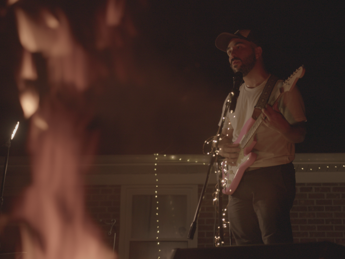 LBCK bring back Mariah Carey’s “Emotions” – EARMILK