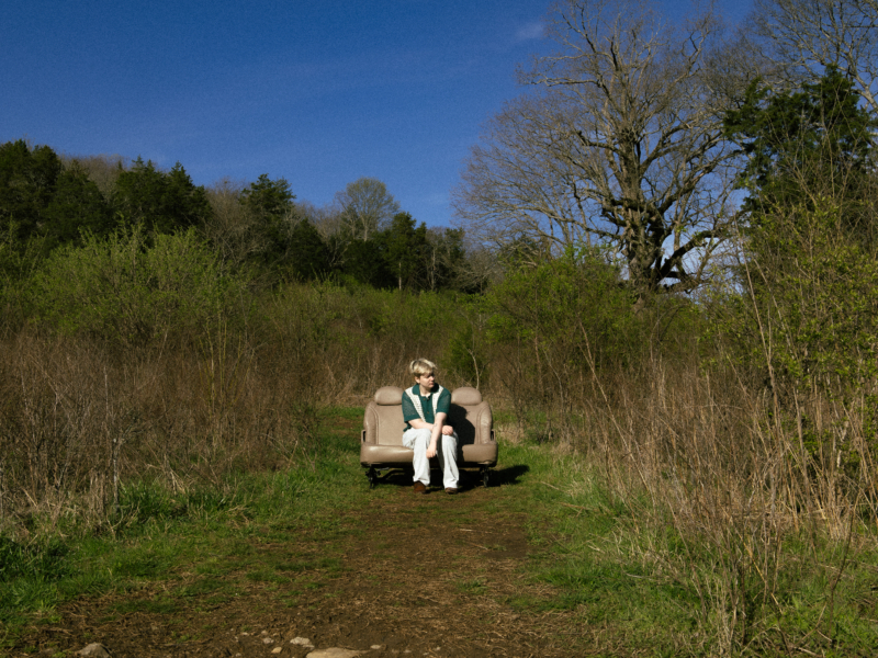 Loframes helps David Harks and his “Tripping Ghosts” dance [Premiere ...