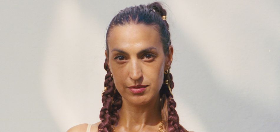 Marching to her own beat — Veronica D’Souza’s “Canary Song” is a ...