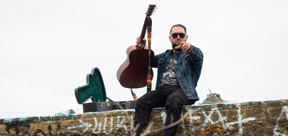 Brandon Wayne meets his demons on “It’s Me Again” – EARMILK