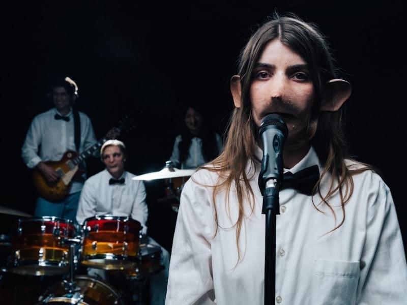 Sentury shines in a timeless R&B revival “Only Human” [Video] – EARMILK