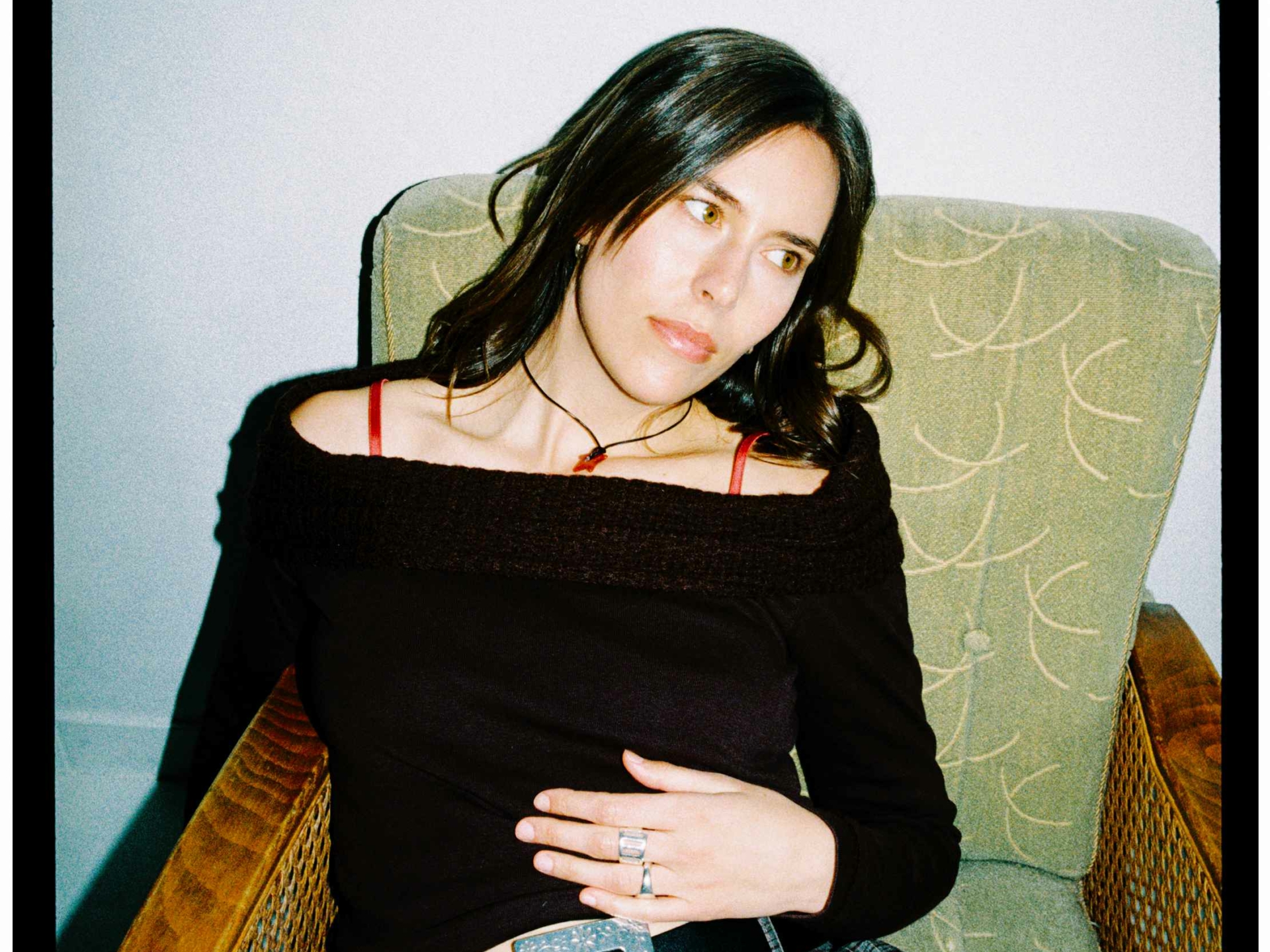 Avery Cochrane shares shimmery alt pop banger “Shapeshifting on a ...