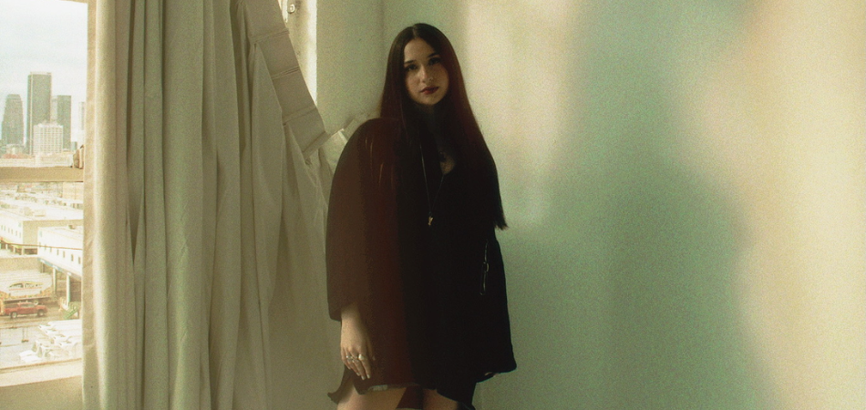 Sienna Melgoza lets her feelings loose on “stitched on my tongue” – EARMILK