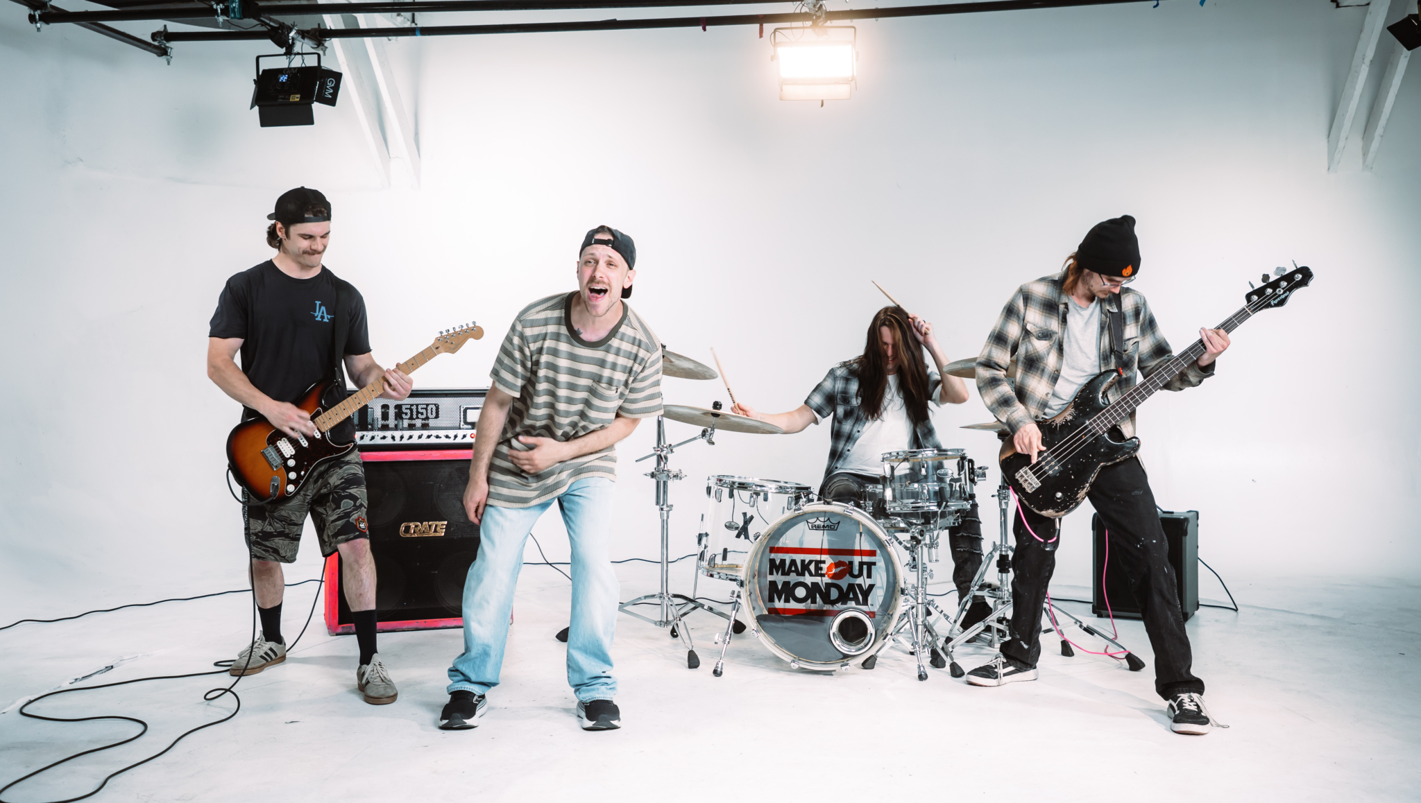 Make Out Monday rekindle the spark with “Back to the Feeling” – EARMILK