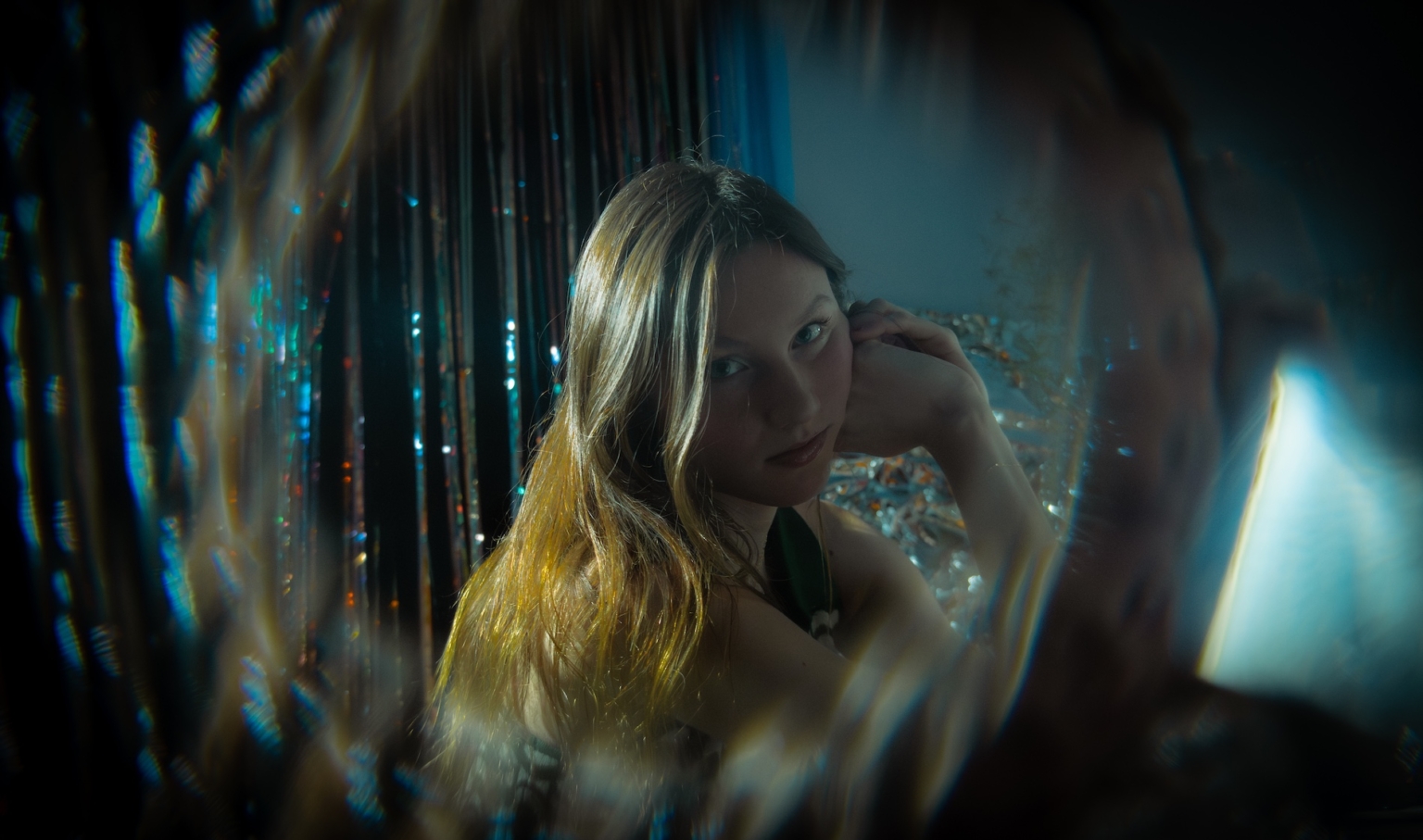 Ava Franks “Every Day” is a shimmery indie pop banger – EARMILK