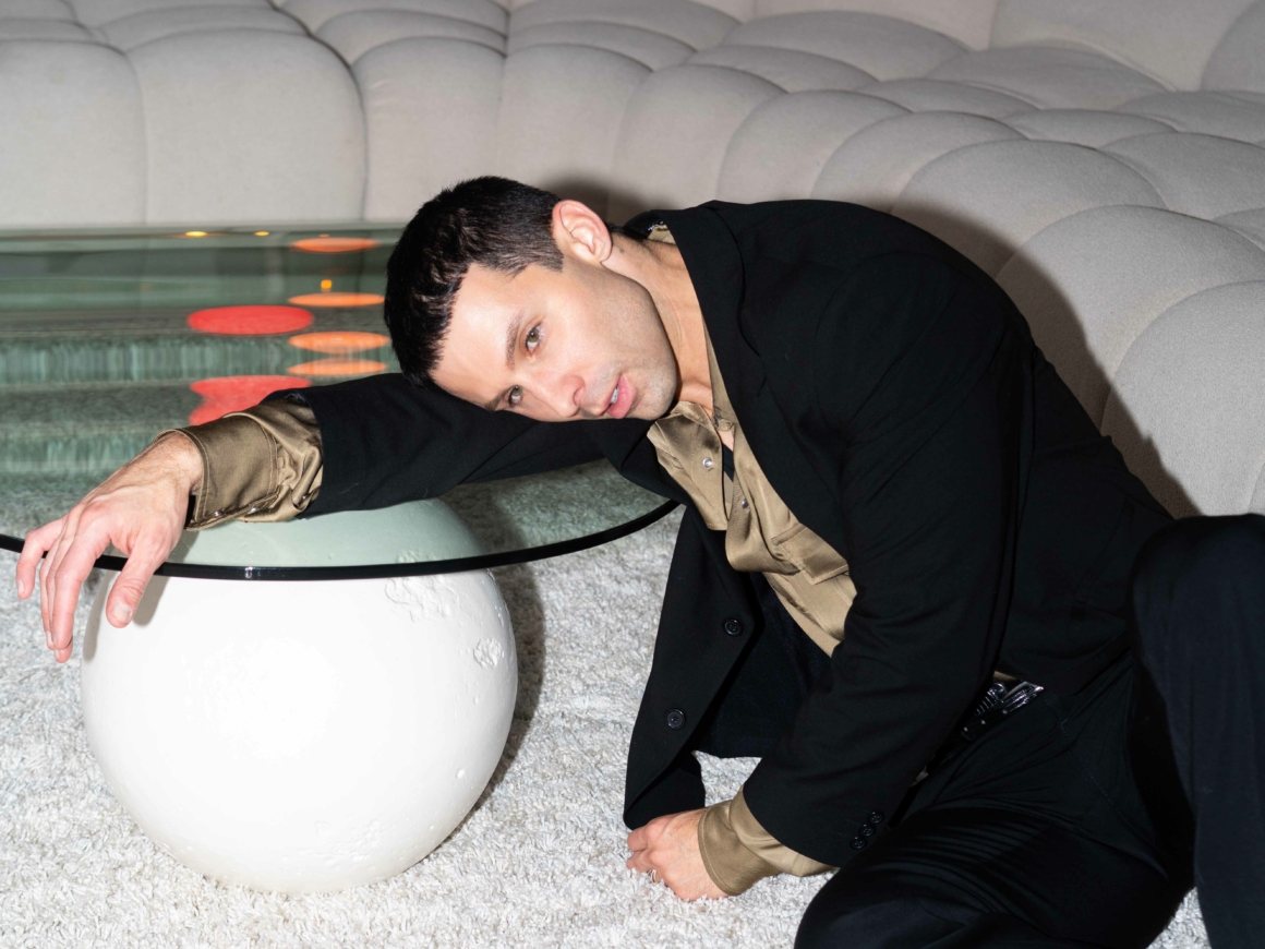 Ashlee Keating shares riveting dance pop banger “Too Toxic” [Video ...