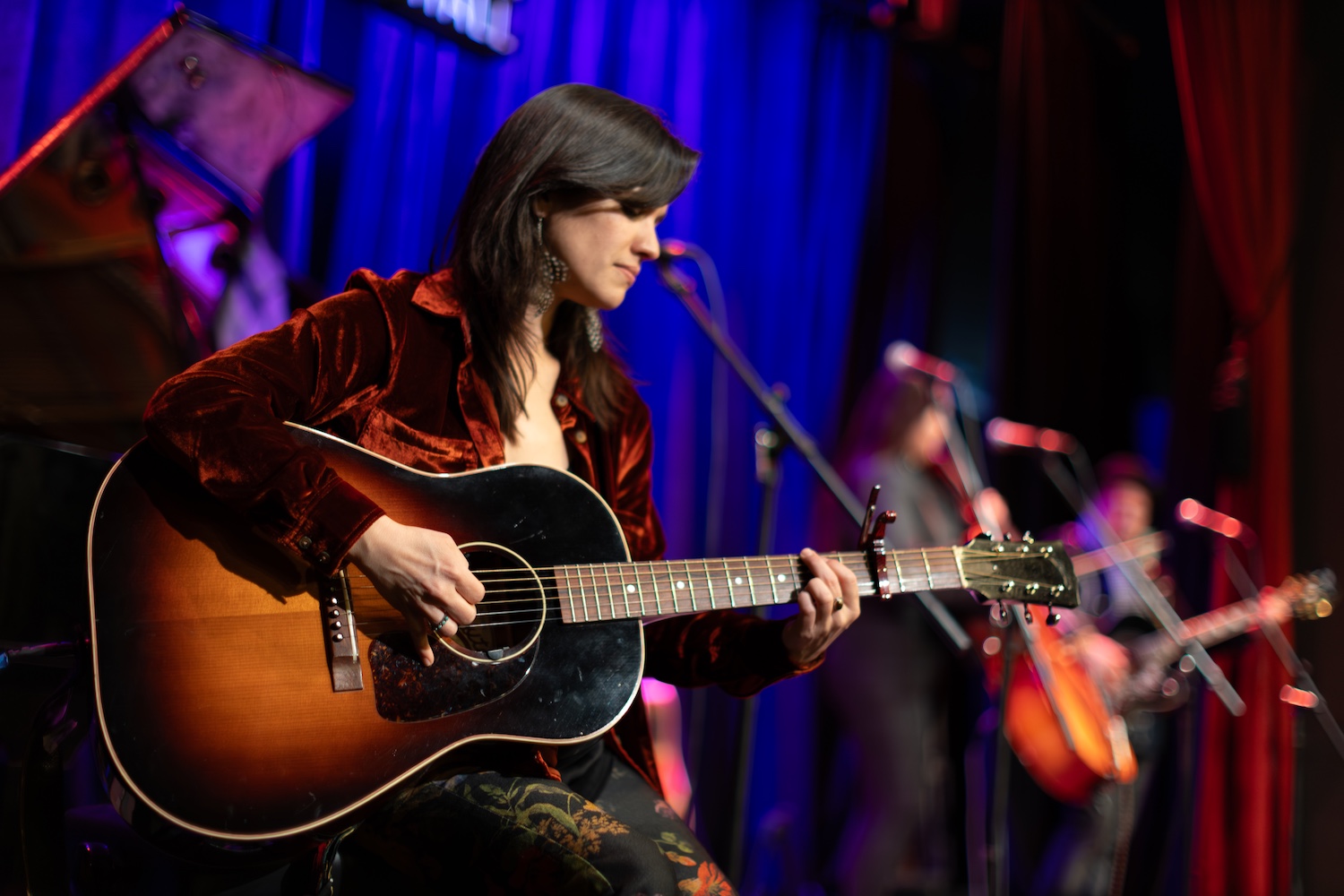 Paula Fong creates an Americana triumph with “River Run” – EARMILK
