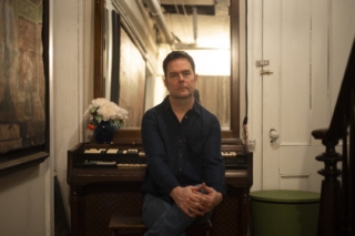 Sean Griffin chats debut solo album, Irish music and his character ...