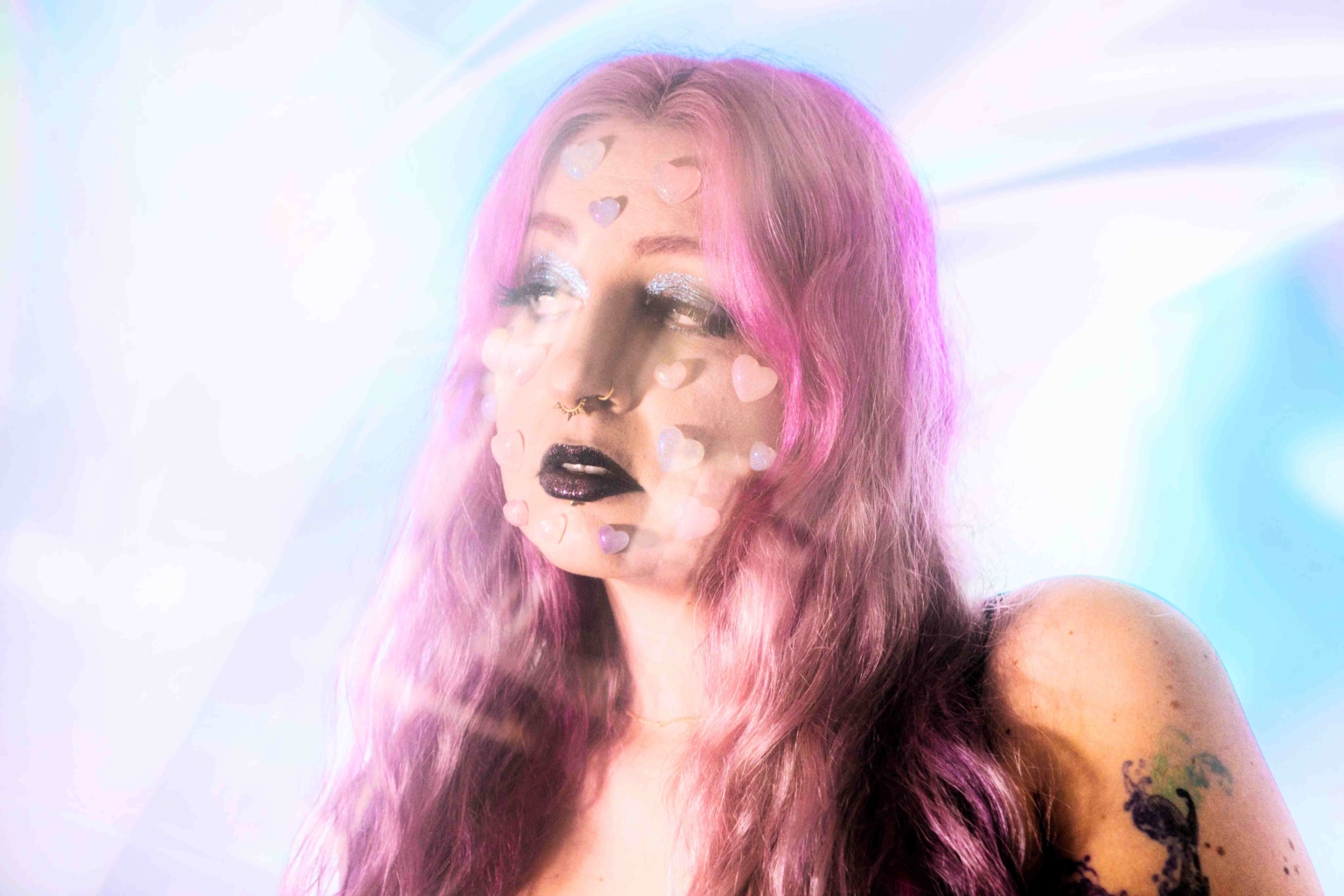 Lunayru captures summer freedom and creative spirit on “dancing in my ...