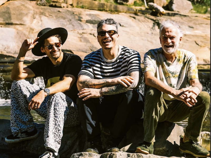 Saraga Announces debut album ‘Mirrors,’ releases new single “No Time To ...